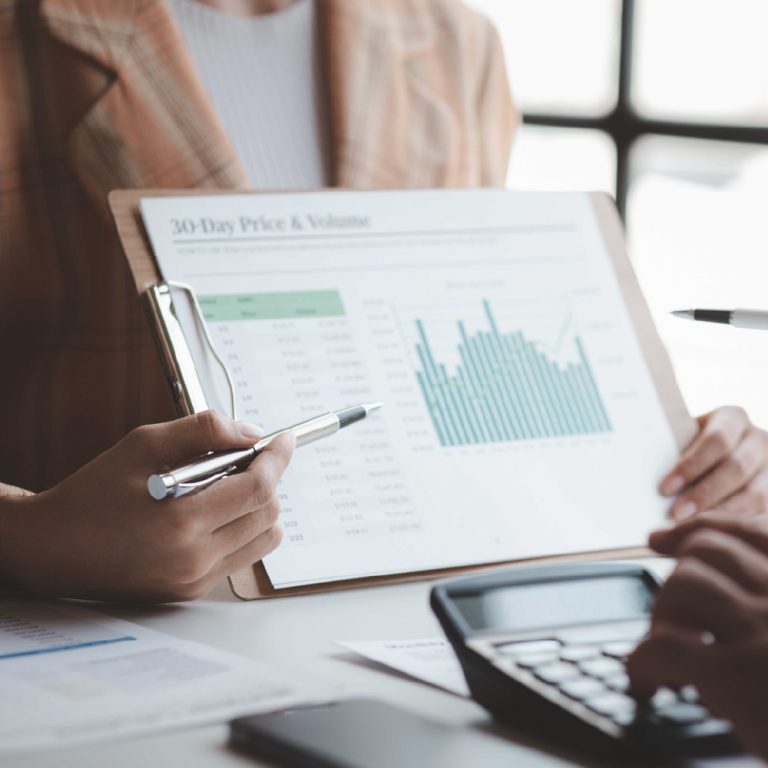 T. Sloan Thompson: Leading Finance Expert and Philanthropist